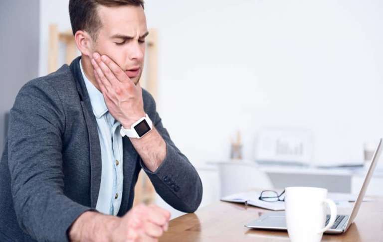 Tooth Pain: 8 Different Types and What You Can Do